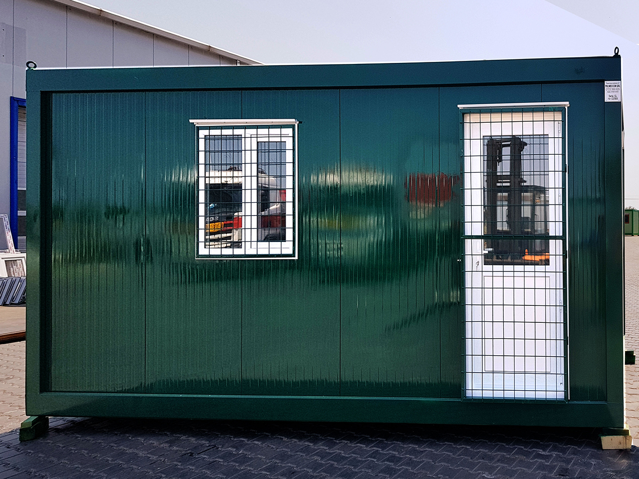 Contact CONTAINERE DE VANZARE